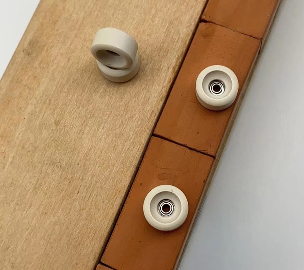 Peek Wheels- Creamy white – ipetoys